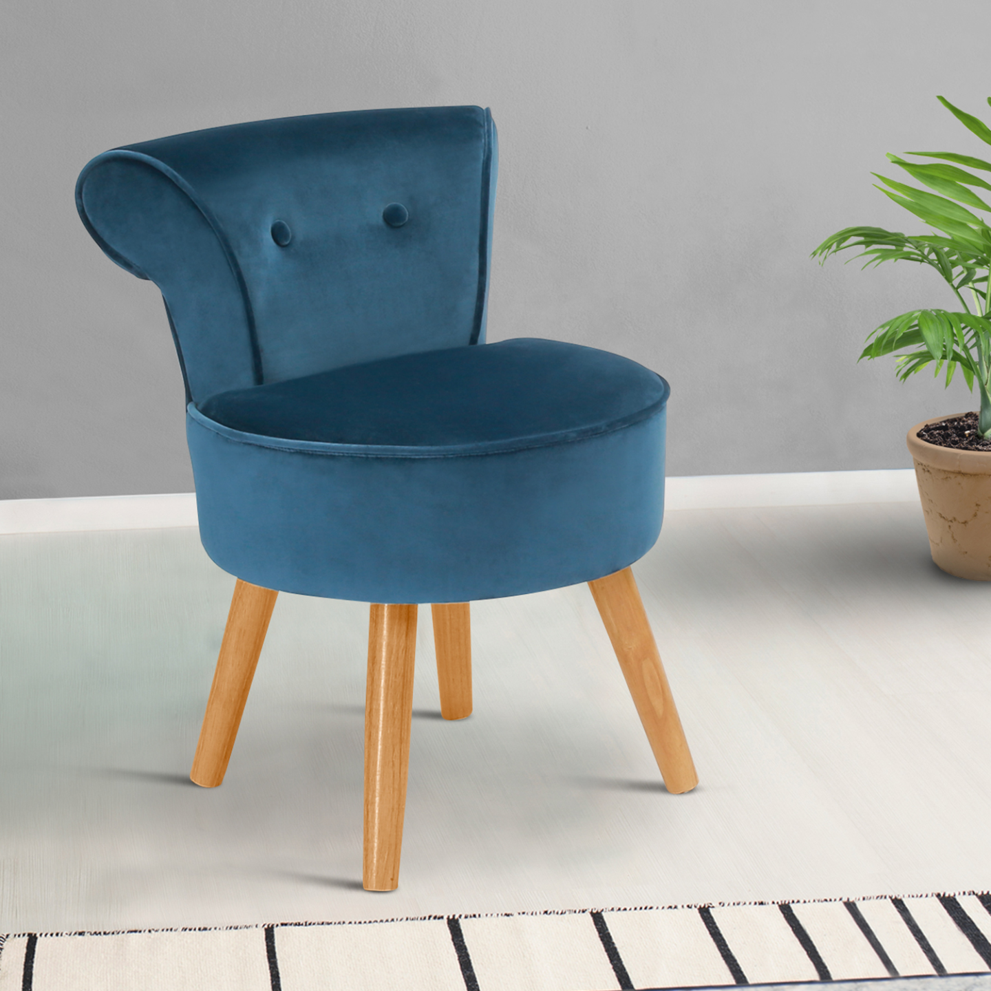 Fauteuil crapaud pas cher en velours bleu | ID Market