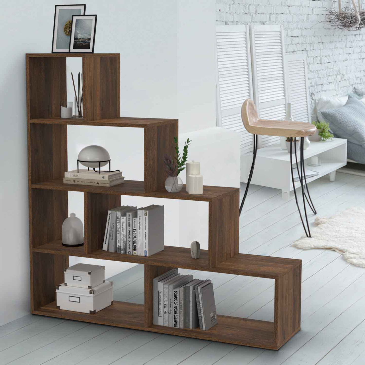 Libreria a scala in legno effetto noce, 6 scomparti - LINA | ID Market